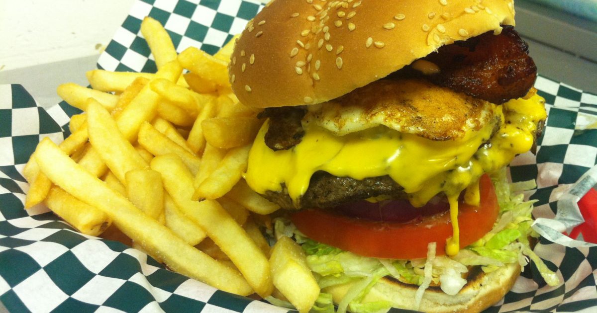 Flip's Burgers | Visit Stockton
